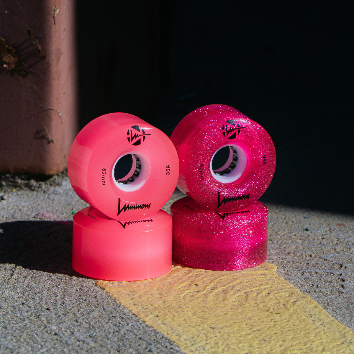 LUMINOUS - LED QUAD WHEELS LIGHT UP ROLLER SKATE WHEELS – Luminous ...